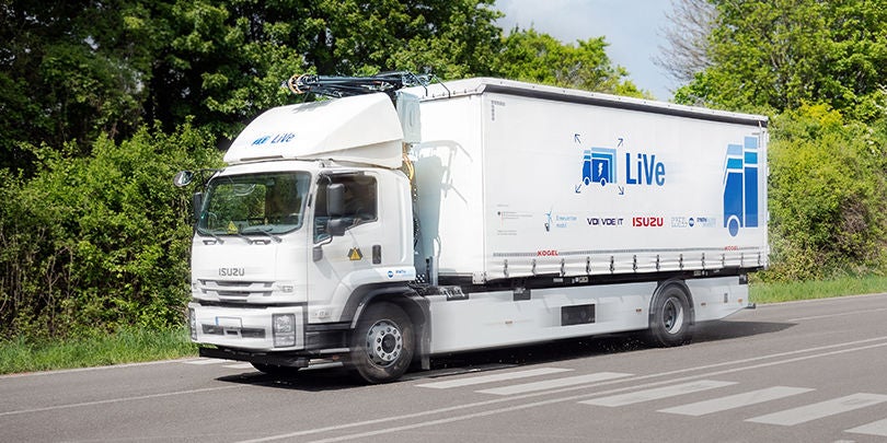 Webasto Reference Stories - Truck with pantograph from RWTH Aachen University