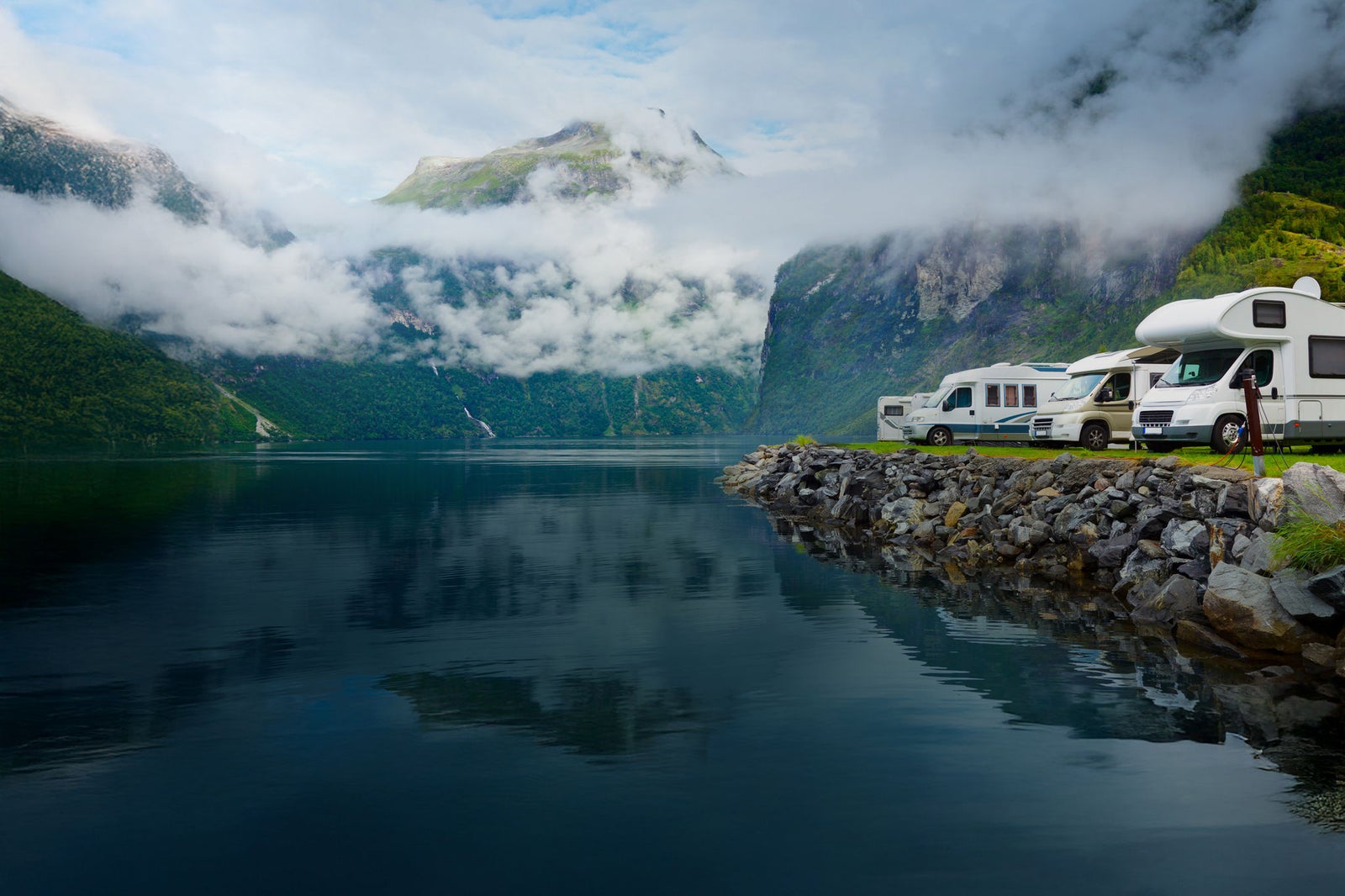 Air-conditioning & HEPA filter systems for buses | Webasto