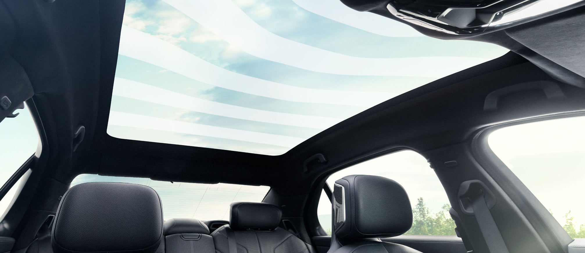 Overhead innovation: Roof systems from Webasto open up new horizons